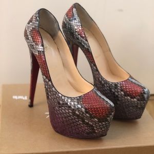 Christian Louboutin | Shoes | Christian Louboutin Python Daffodile 6 ...